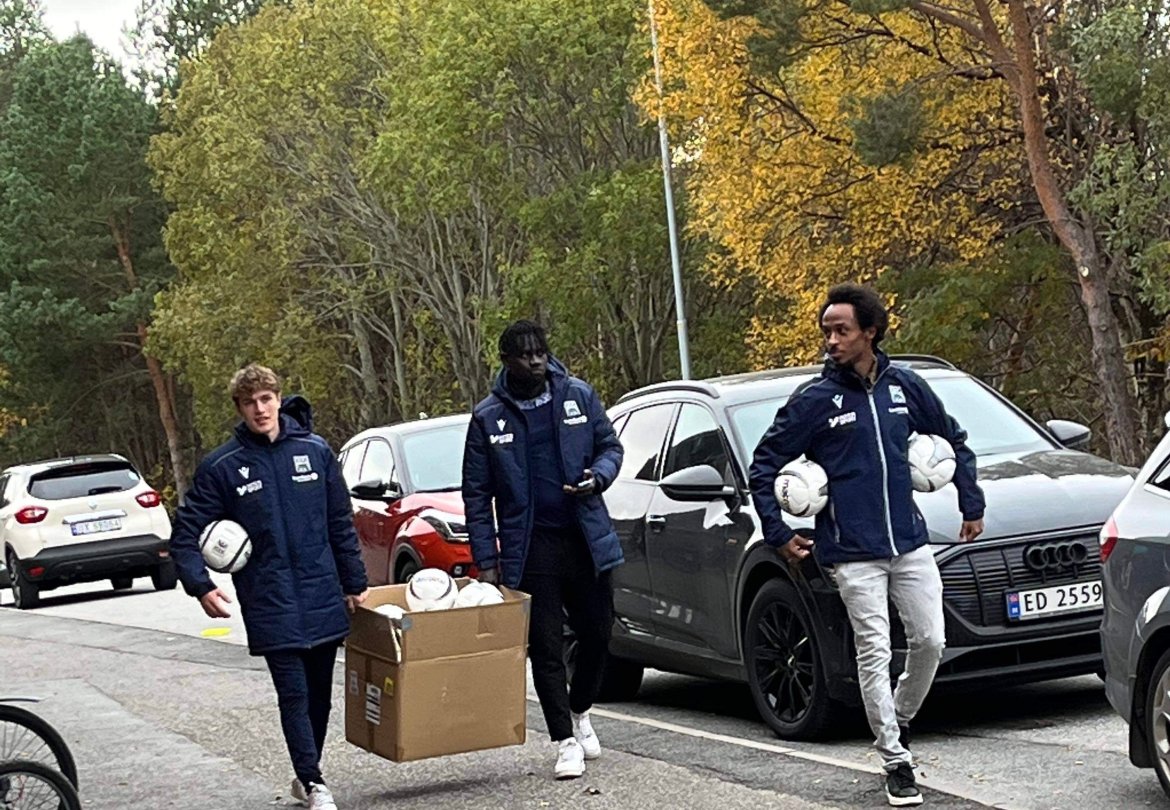 KBK og Neas med overraskelse på skolebesøk / Kristiansund